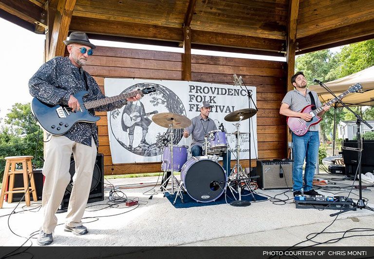 Latest Events and Live Music Entertainment at Oak Hill Tavern Rhode Island